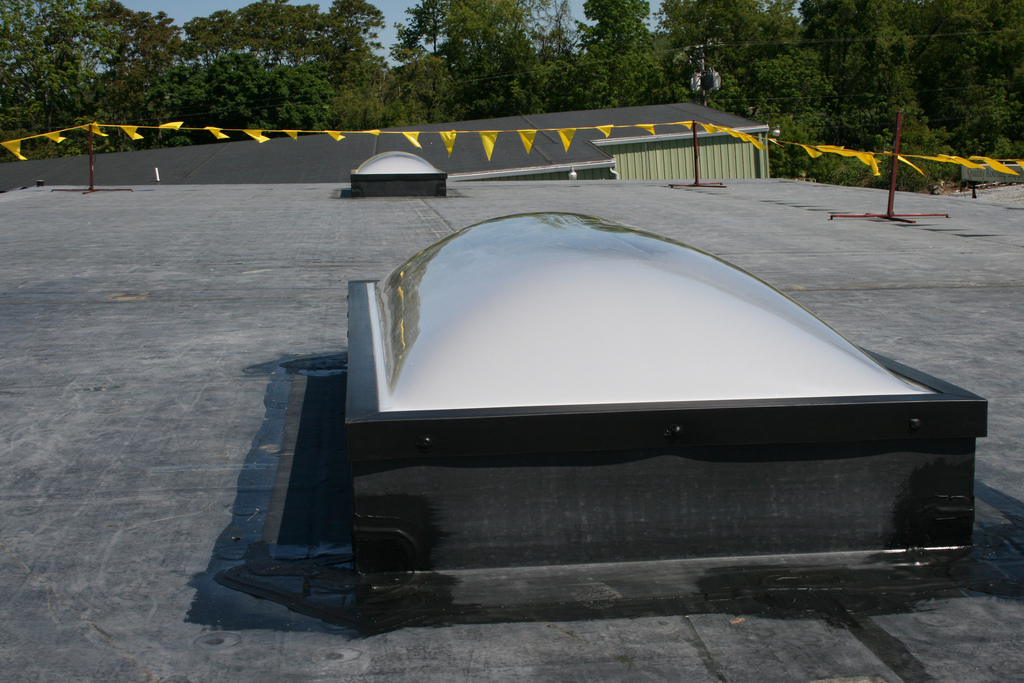 Skylights and Daylighting Systems - Jurin Roofing Services